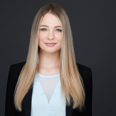 Meet Our Professional Team | Momentum Walk-In Counselling Edmonton