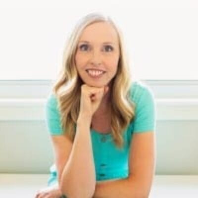 Meet Our Professional Team | Momentum Walk-In Counselling Edmonton